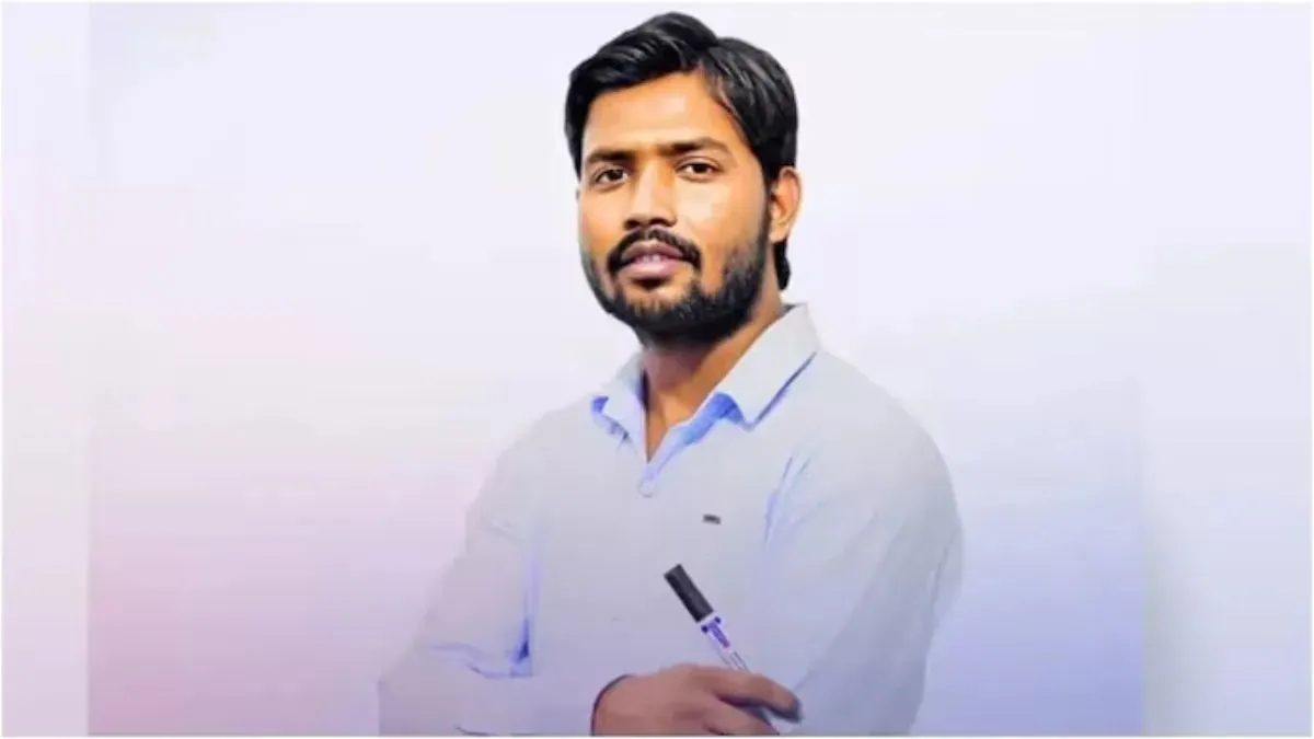 Khan Sir Institute Attack: Gyan Bindu Coaching Director Among 3 ...