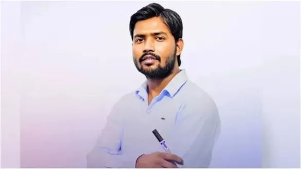 Khan Sir Institute Attack: Gyan Bindu Coaching Director Among 3 ...