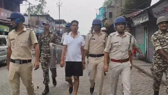 'Pushpa' Paraded In Half-Pants On Falta Road After Police Get TMC ...