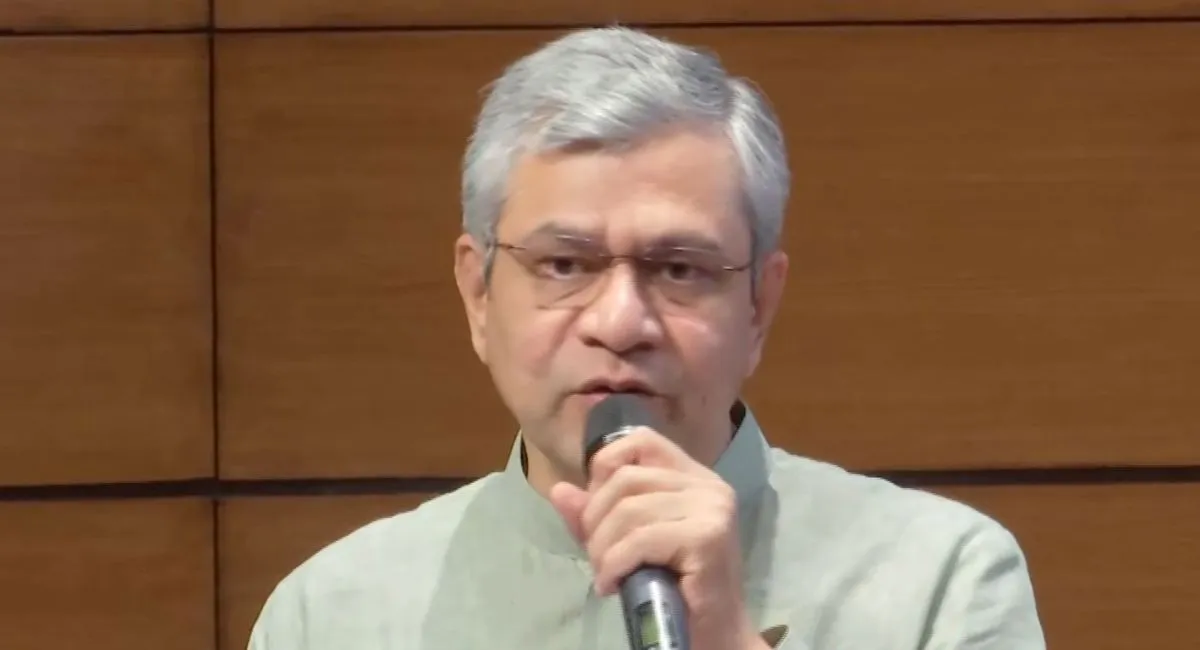 Facing IRCTC Booking Issues? Railway Minister Announces New Website ...