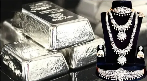 As Gold Prices Rise, Buyers Switch To Silver, But Every Third Customer ...