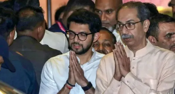 Shiv Sena (UBT) Rebel MPs To Formalise Split Today? Uddhav Thackeray In ...